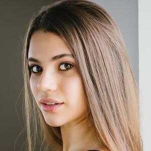 Madam_lada at Taplink