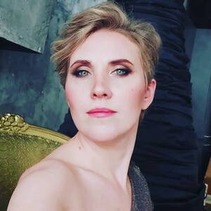 Elly_mind at Taplink