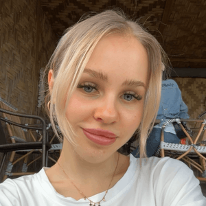 Raychel_kisss at Taplink