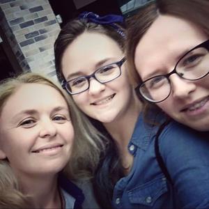 Sisters_of_muse at Taplink