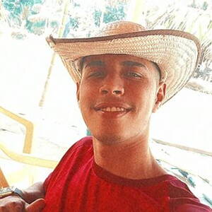 Roger_fernandes_ at Taplink